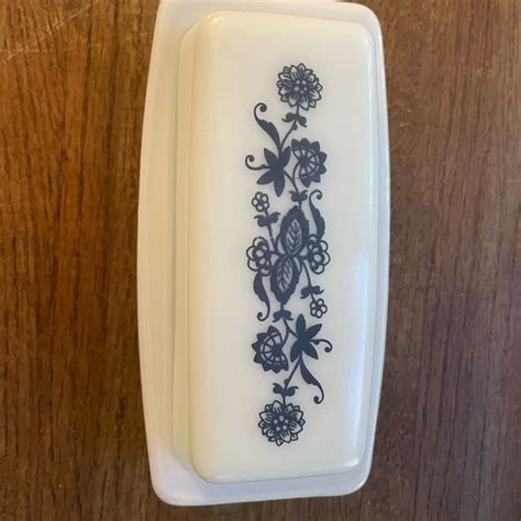 Pyrex Old Town Blue Onion Butter Dish Pyrex Vintage Blue Onion