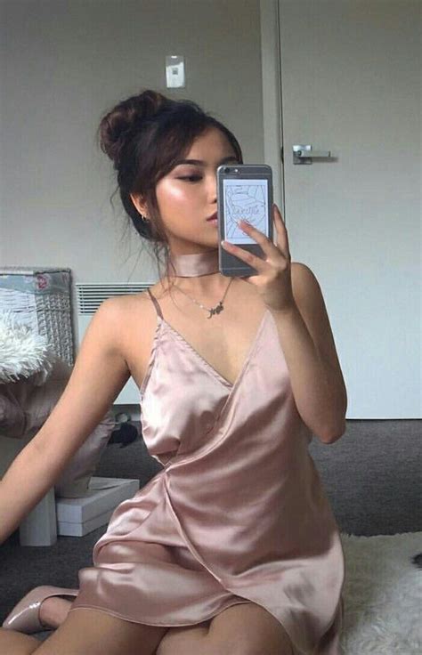 Selfies De Filles Seins Nus Belles Photos Porno