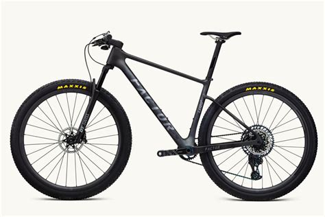 Factor Lando HT Naked Carbon Vires Velo