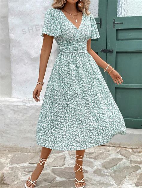Shein Frenchy Women Summer Vacation Style Full Floral Print V Neck