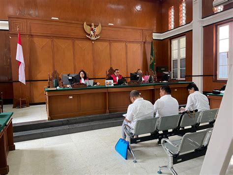 Sidang Tuntutan Kasus Korupsi PDAM Makassar 2018 2019 Kembali Ditunda