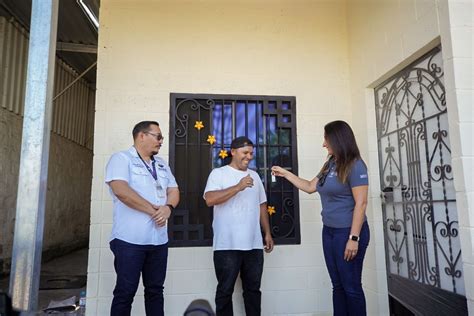 Diario El Salvador on Twitter DeDinero Esta mañana la ministra de