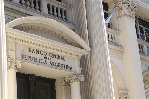 Banco Central de Argentina baja el tipo de interés básico MercoPress