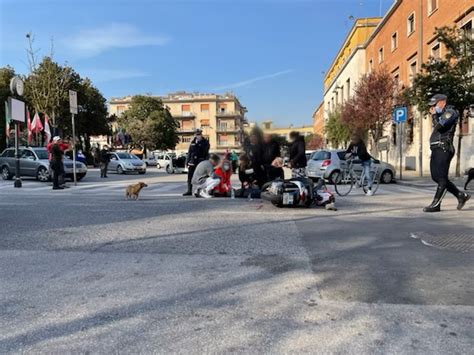 Cassino Scontro Tra Scooter E Auto In Centro Cassino Notizie