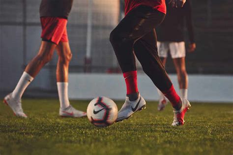 Cuáles son las posiciones en el fútbol Nike UY