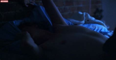 Naked Sarah Maude Beauchesne In Fourchette