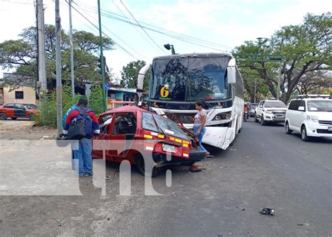 Conductor De Bus De Transporte Colectivo A Exceso De Velocidad Provoca