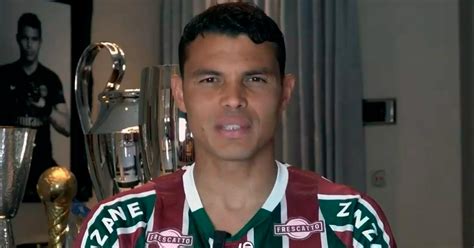 Em Rede Social Thiago Silva Comemora Retorno Ao Fluminense Estou