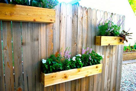 3 Great Vertical Wooden Box Planter Ideas The Owner Builder Network