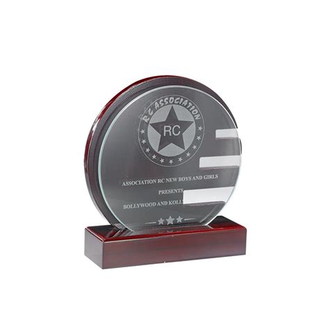Trophée en verre bois à personnaliser Pas cher Délai rapide Nord