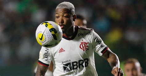 Casimiro pede contratação de Marinho do Flamengo ao Vasco