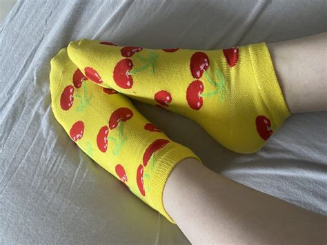 Beim Sport Getragene Cherry Socken Feeterie