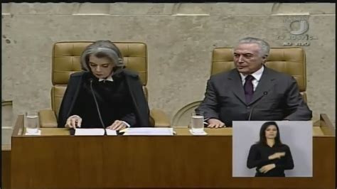 Ministra Cármen Lúcia toma posse da presidência do Supremo Tribunal