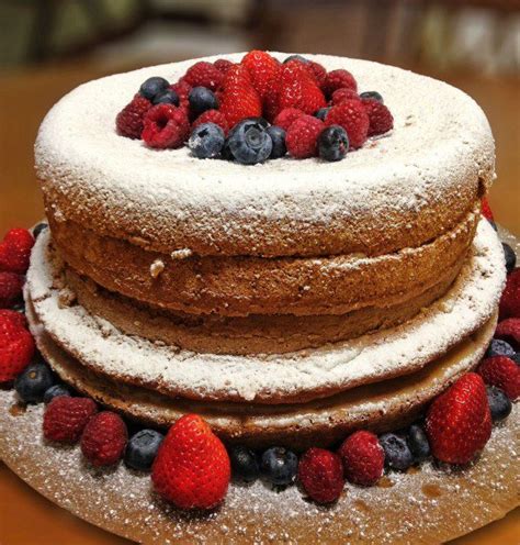 Naked Cake Aprenda a receita deste bolo maravilhoso Do Pão do