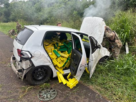 Ap S Persegui O Prf Apreende Mais De Meia Tonelada De Maconha Em