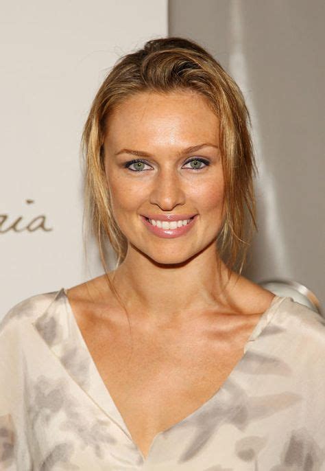 Michaela Mcmanus Marriage Celebrities Female Celebrities