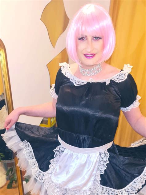 Kinky Niamh Sissy Manor