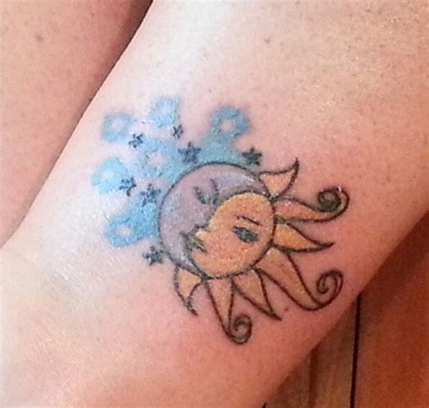 Tatuajes De Sol Y Luna Descubre Su Significado