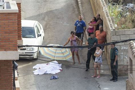 Un Muerto Y Cinco Heridos En Una Pelea Entre Dos Clanes De Etnia Gitana