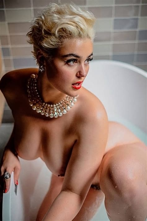Stefania Ferrario Nude Lesbian Pics And LEAKED Porn Scandal Planet