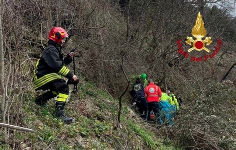 Lucca Ritrovato Cadavere L Uomo Scomparso A Massa Era Finito In Un