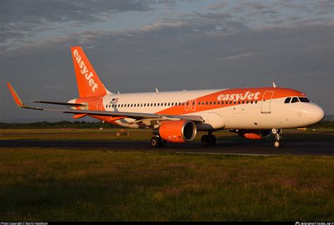 OE IVT EasyJet Europe Airbus A320 214 WL Photo By Martin Needham ID