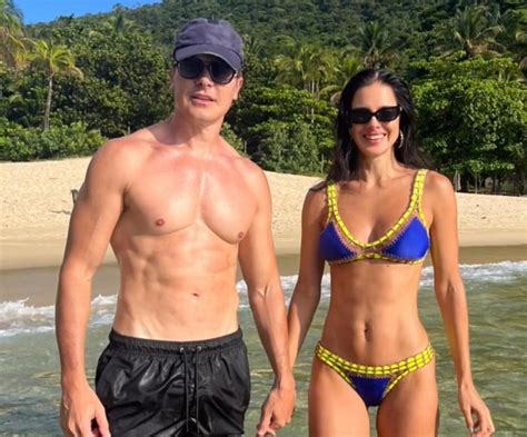 Rodrigo Faro Curte Dia De Sol Vera Viel Em Angra Dos Reis