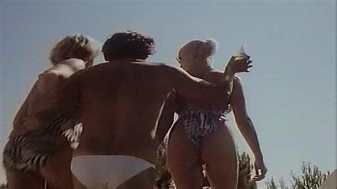 Nackte Marilyn Jess In Vacances Ibiza