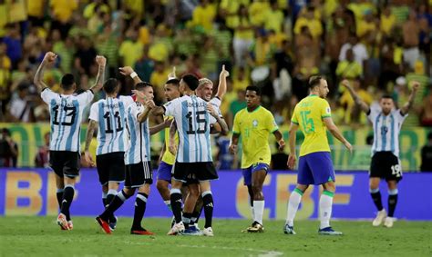 Brasil cai para a 5ª posição do ranking de seleções da Fifa Jornal