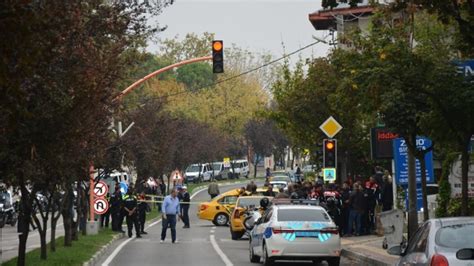 Polis motosikleti taksi ile çarpıştı 3 yaralı Trabzon Haber