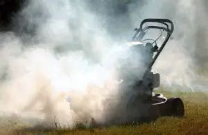 Simple Ways How To Drain Oil From A Briggs And Stratton Lawn Mower
