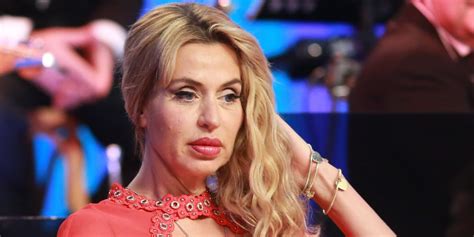 Valeria Marini Di Nuovo Single Il Gossip Scaricata Per L Ex Miss Italia