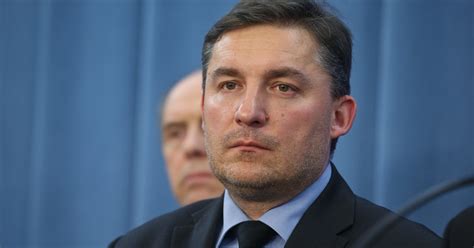 Sylwester Chruszcz Przechodzi Do Pis Wiadomo Ci