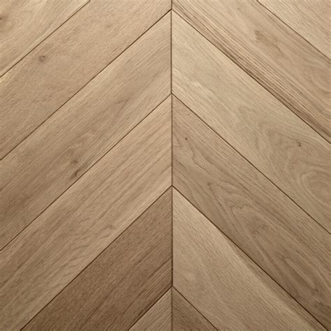 Goodrich Raw Oak Engineered Chevron Woodpecker Flooring