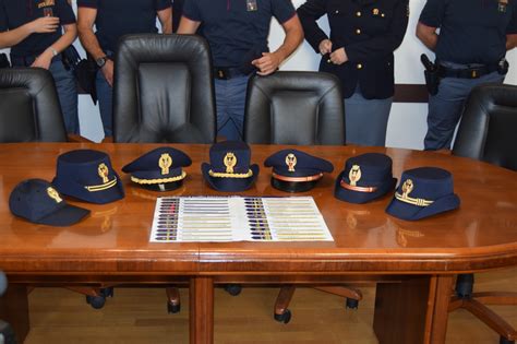 Polizia Di Stato Ecco I Nuovi Distintivi Di Qualifica Parmapress