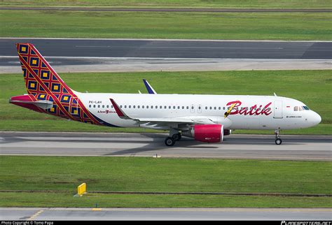 PK LAH Batik Air Airbus A320 214 WL Photo By Tomo Papa ID 730792