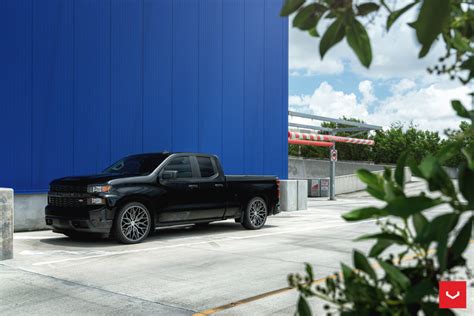 CHEVROLET SILVERADO HYBRID FORGED SERIES HF6 3 Vossen Wheels