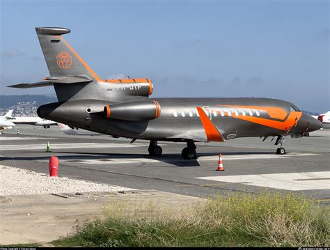 PH DTF Private Dassault Falcon 900EX Photo By Florian Venus ID