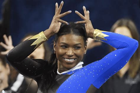Watch Ucla Gymnast Nia Dennis Goes Viral For Incredible Beyonc