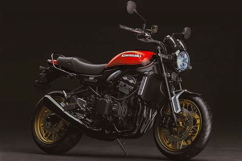 2022 Kawasaki Z900 And Z900RS 50th Anniversary Editions First Look
