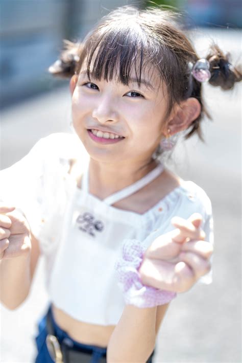 On Twitter Js Yuriyuri Yurina