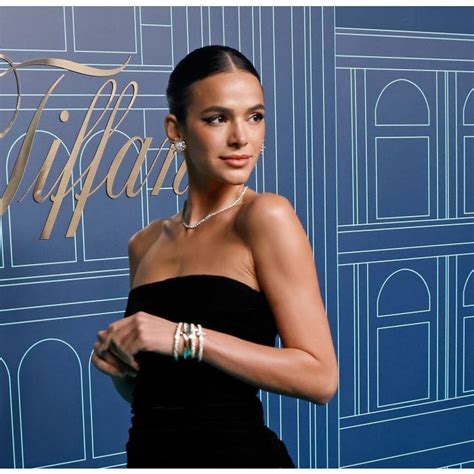 Atua O De Bruna Marquezine Em Besouro Azul Est Sendo Elogiada Purebreak