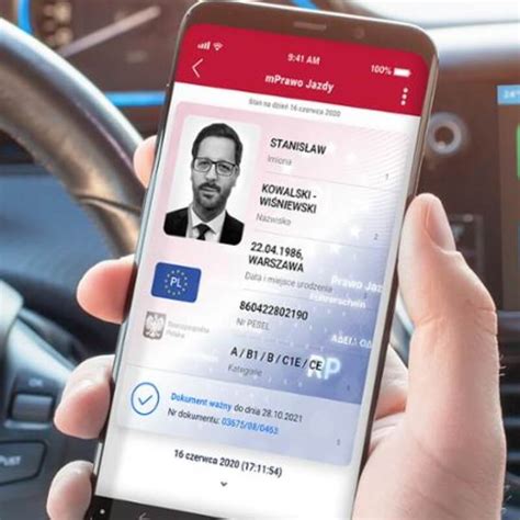 Prawo jazdy w smartfonie już możliwe Sprawdź jak dodać mPrawo jazdy