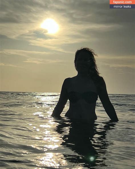 Regina Volpato Aka Regina Volpato Nude Leaks Onlyfans Faponic