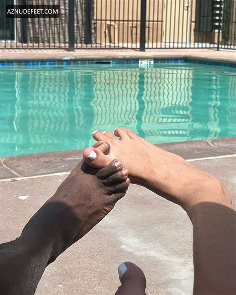 MARCELLA ARGUELLO Feet AZNudeFeet
