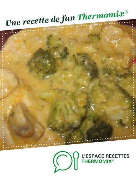Blancs de poulet et ses légumes sauce aux carottes Recette Repas