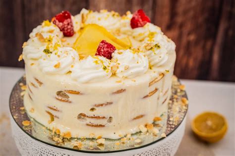 Cómo hacer deliciosa carlota de limón En 8 pasos