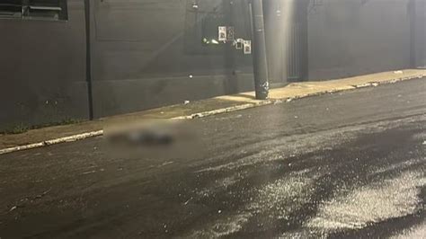 Pará de Minas Homem é morto a facadas após separar briga em casa de