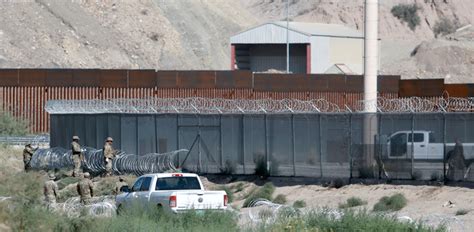 Gobierno De Texas Incrementa Valla Fronteriza Con Alambre Y Navajas