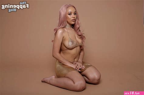 Doja Cat Shows Off Her Nude Tits 18 Year Old Free Porn